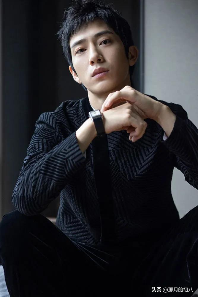 How about Jin Dong's word "fire"? - iMedia