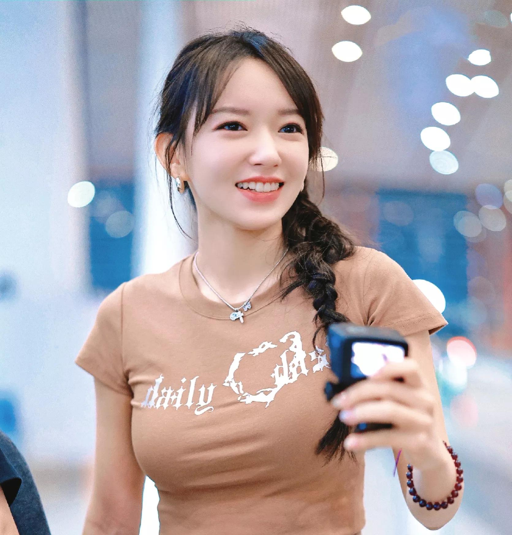 "Chinese Restaurant 7" Reuters, Cheng Xiao is pure, Shen Mengchen is sweet, Yue Yunpeng and Yin ...