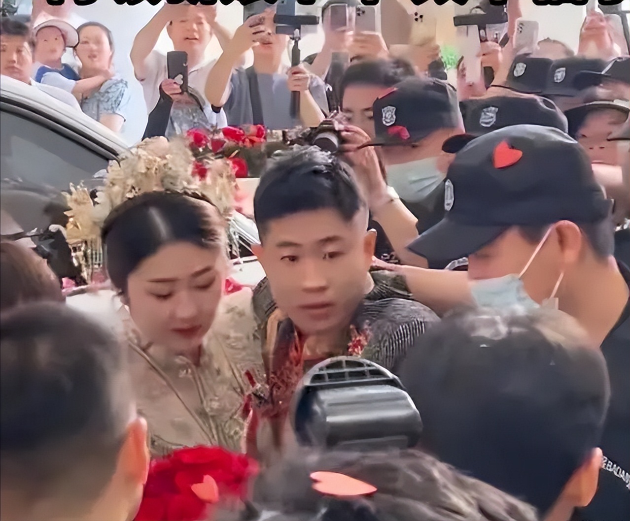 The son of "Liu Neng" opened a live broadcast to refute the rumors ...