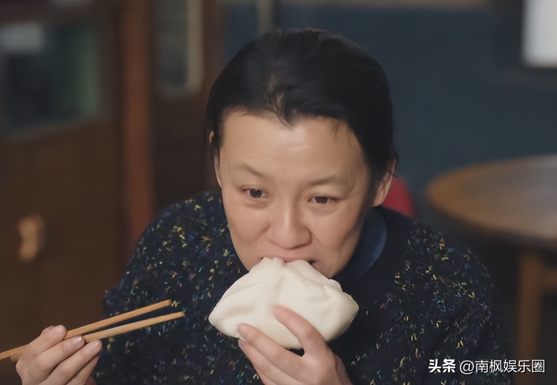 Don't act pretentious when eating! "The Glory of Our Fathers" Liu Lin ...
