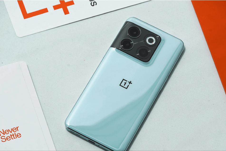 There are almost 4 mobile phones with no "short boards", including ...