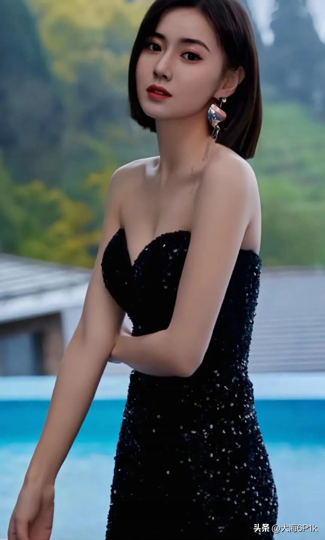 Jiang Kaitong, beautiful, elegant and generous, a goddess of ...