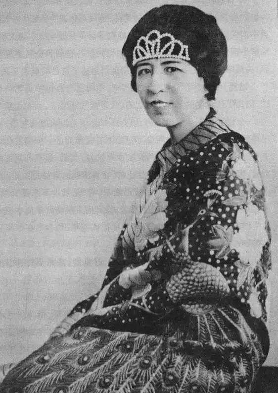 Old photos: Picture 1 of an 18-year-old Shanghai beauty, Picture 6 of ...