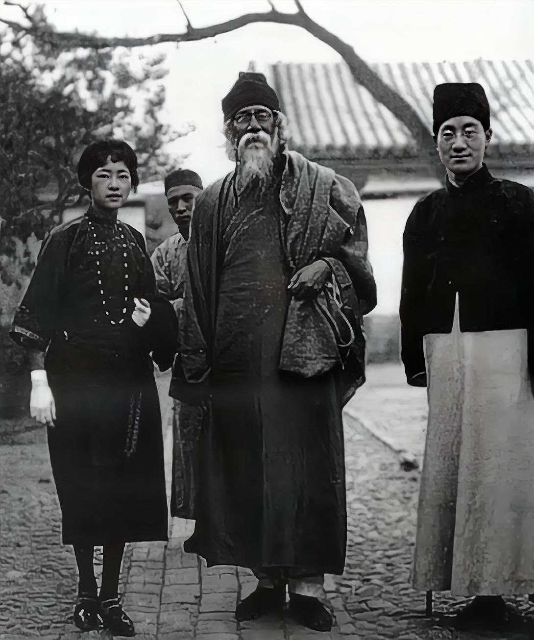 In 1926, Liang Qichao roared at Xu Zhimo's wedding: I want to change my ...