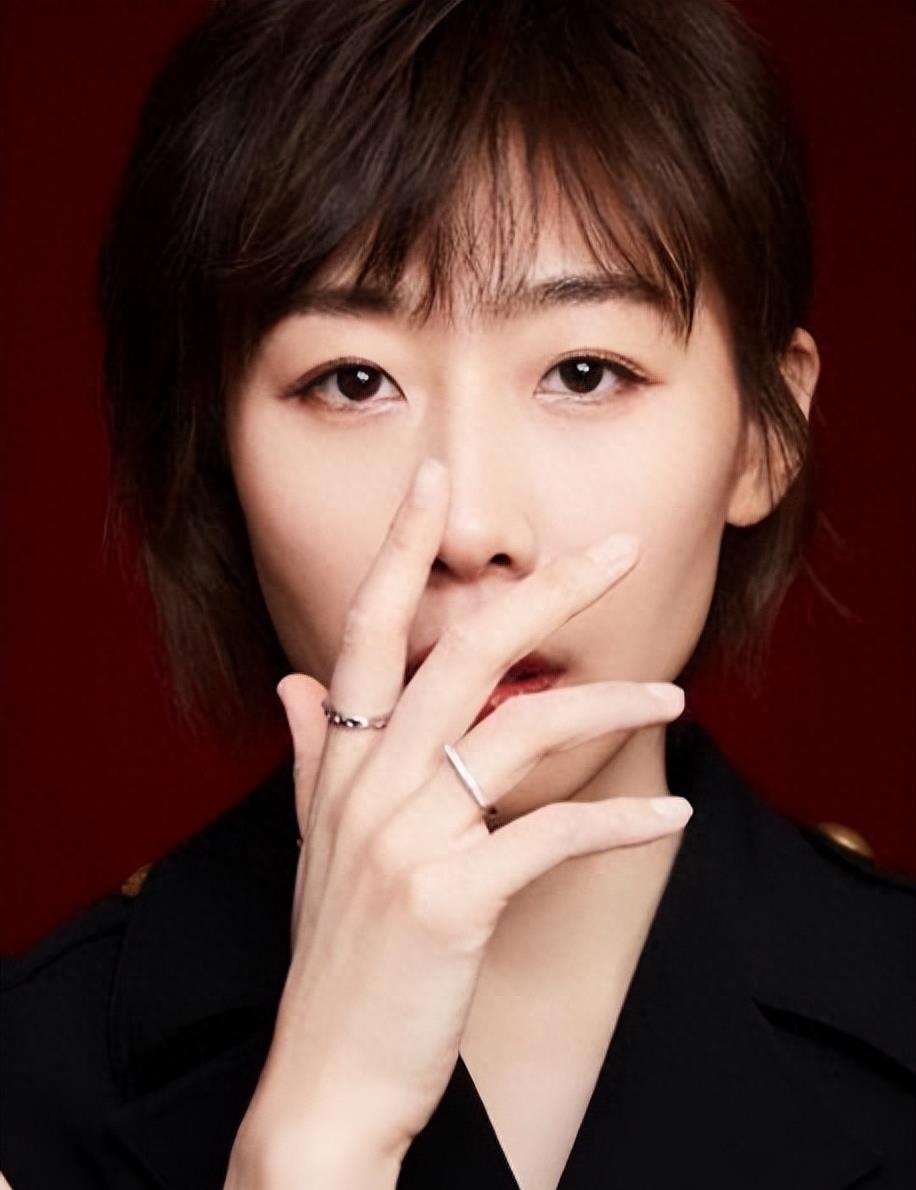 Ren Suxi, who "became famous after peeing": The upper body is ordinary ...