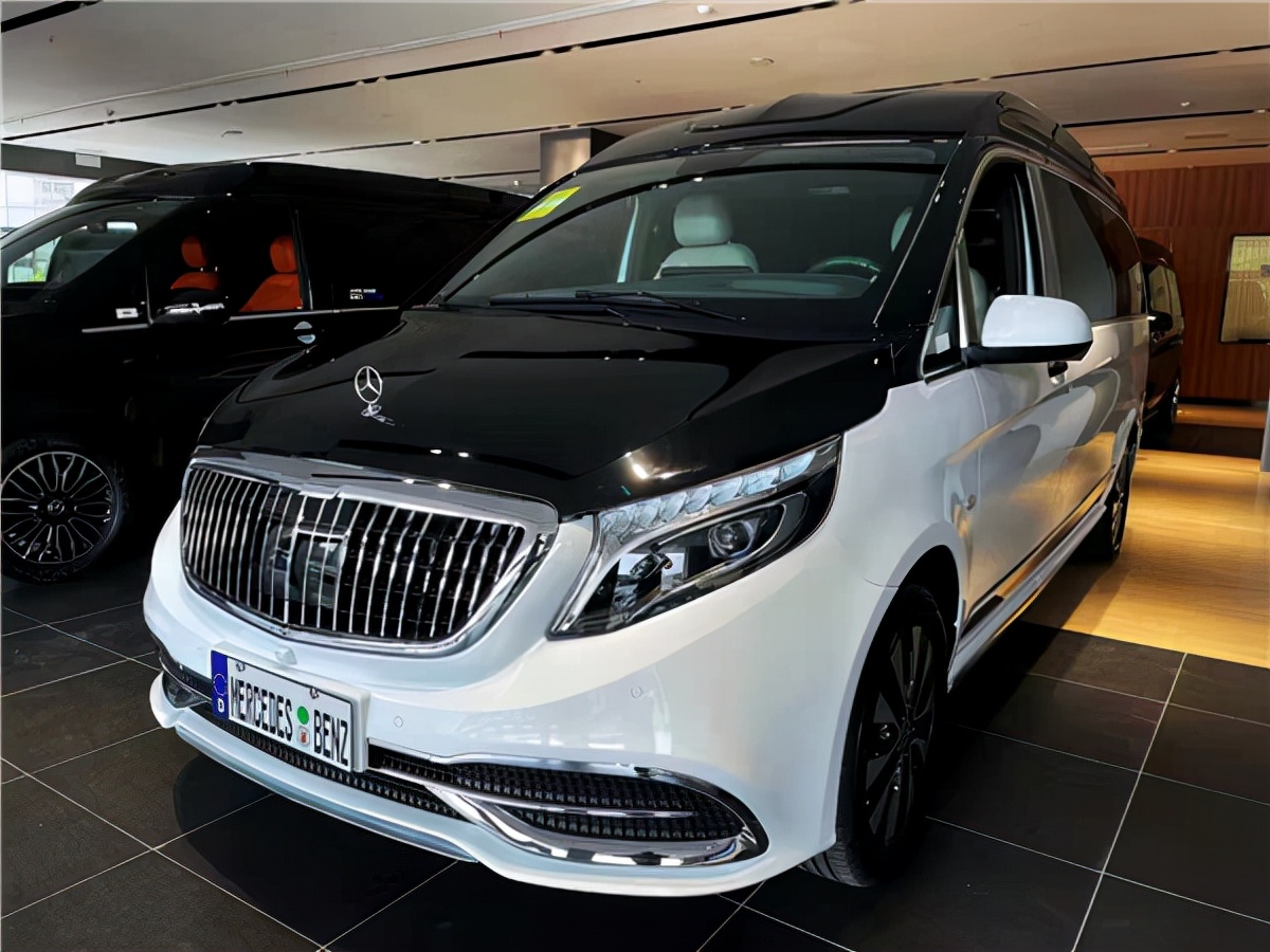 Mercedes-Benz Vito modification has attracted much attention!High-top ...