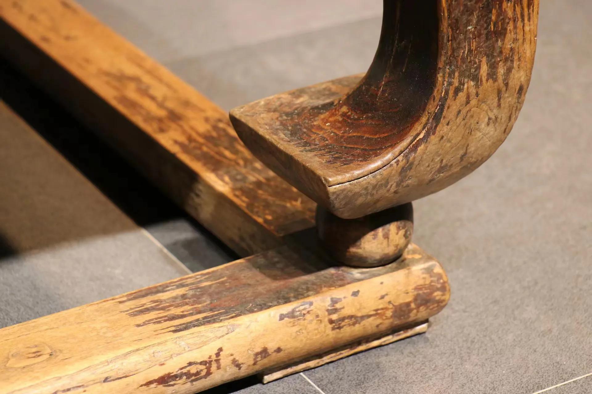 Old Tibetan Arhat Bed - iNEWS