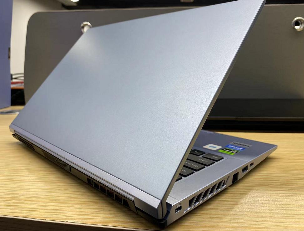 The performance of the 14-inch thin and light notebook with RTX4070 is ...