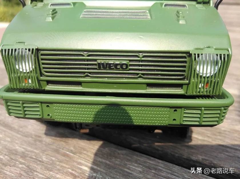 The evergreen tree in the army appreciates Nanjing Iveco NJ2046 light ...