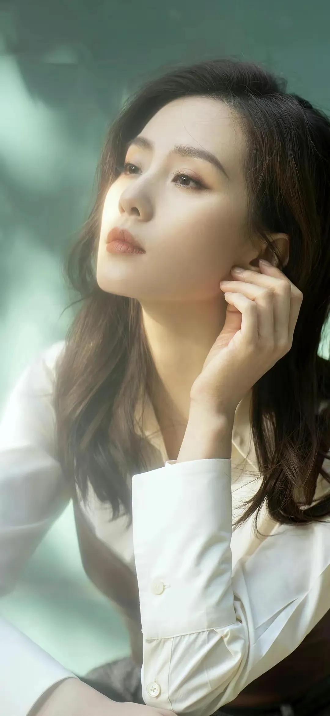 Temperament beauty photo - Liu Shishi - iNEWS