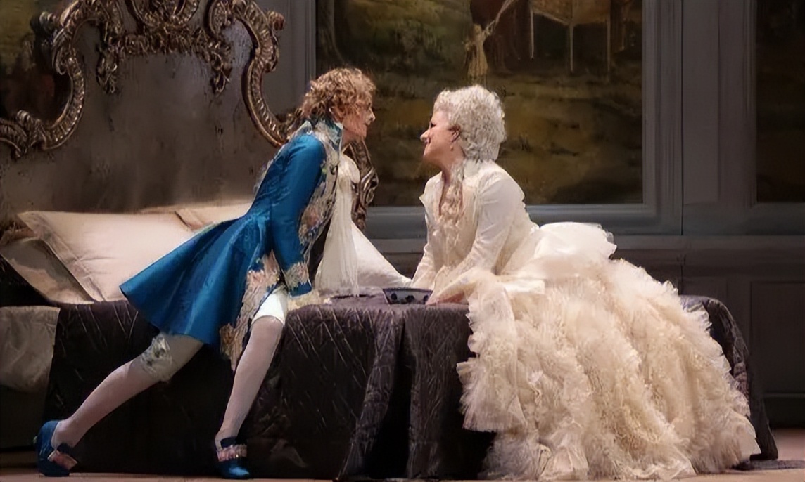 Opera "The Marriage of Figaro" character setting, color matching, stage ...