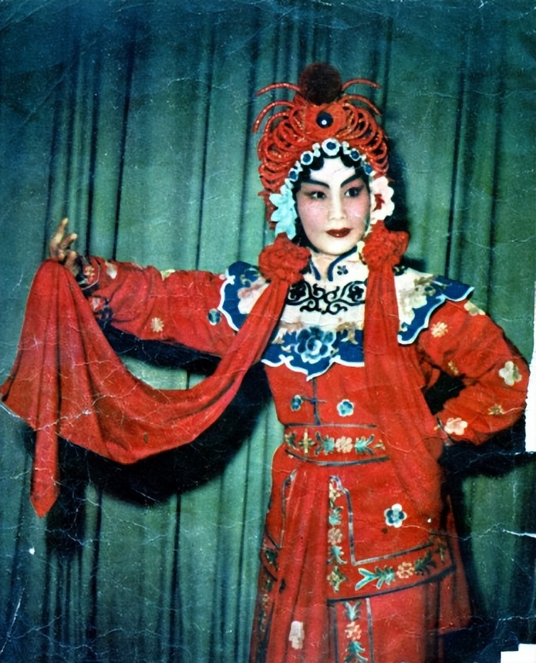 "Little Changbao" Qi Shufang: What is the life situation of her and her ...