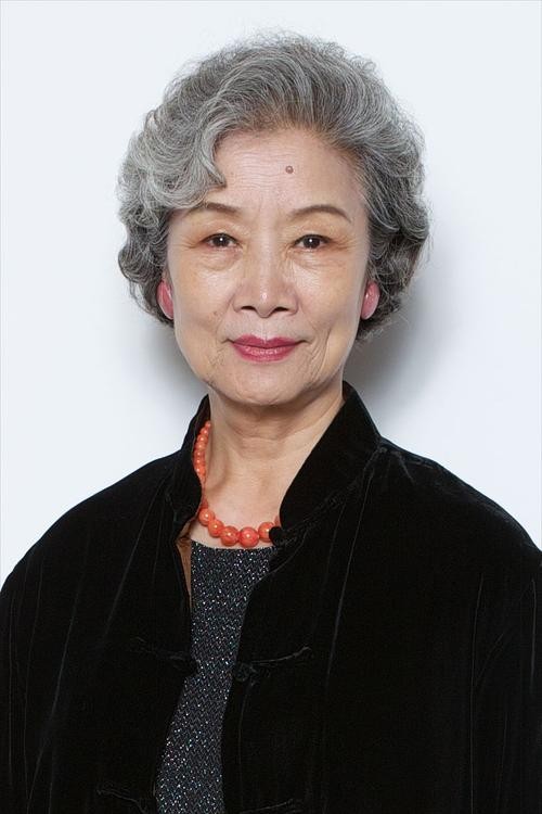 Actor Lu Zhong: Married to a classmate at the age of 23 and loving her ...