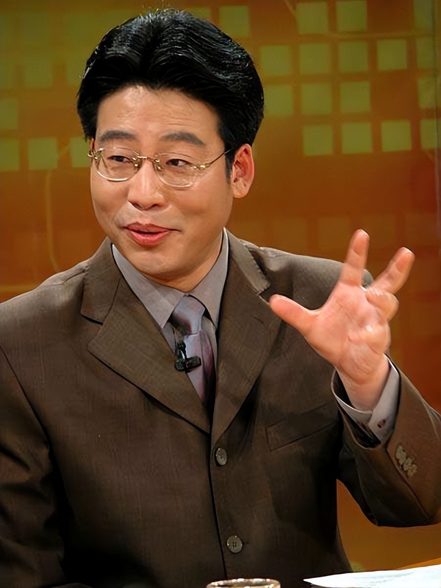 Fang Jing: Once a CCTV anchor, she was rumored to be a "spy" by her ...