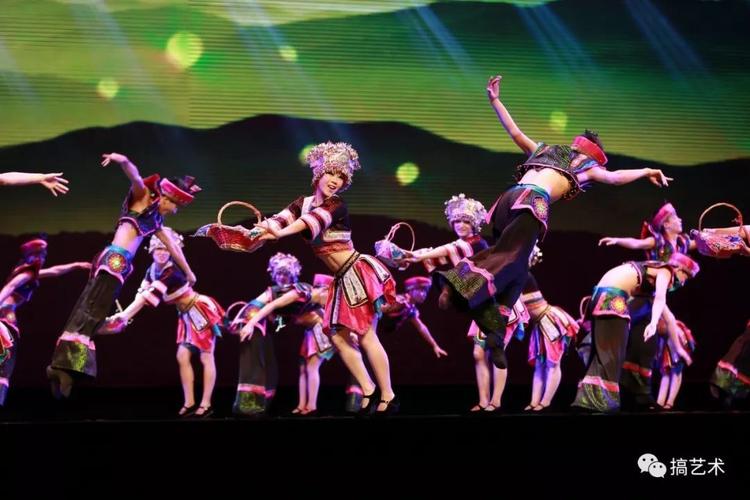 A folk dance that has been passed down for thousands of years, the hand ...