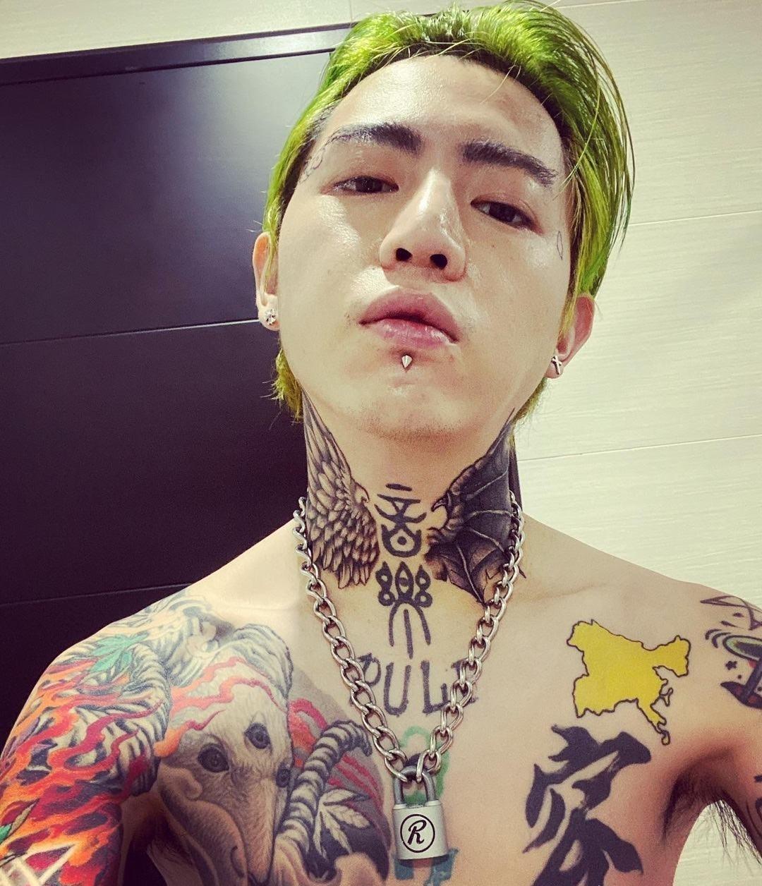 Another singer caught taking drugs! Take the anchor to a room during the day, and the wife ...