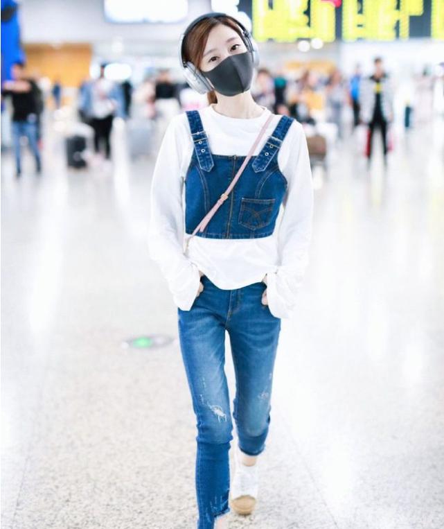 The tight jeans of "Meteor Shower" and the charm of Feng Timo's small ...