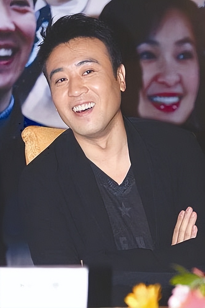 Famous actor Yu Hewei: The most correct decision in my life is to marry an ordinary wife - iNEWS ...