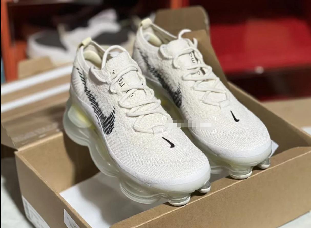 Nike air cushion running shoes feel like stepping on white clouds - iNEWS