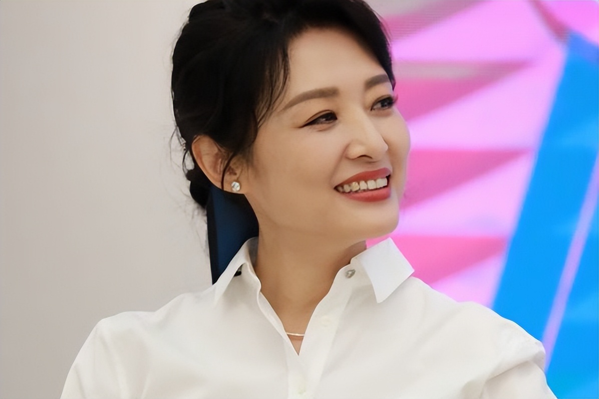 Zhou Tao teases Wu Jing: Is it too much pressure for the Hundred Flowers Award and Yi Yang ...