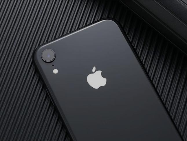 The size of the iPhone xr - iMedia