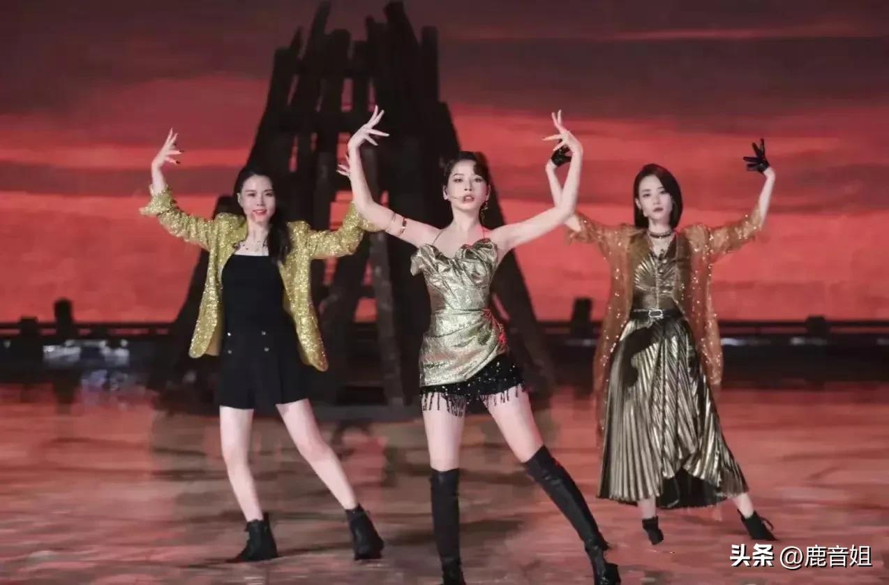 Interpreting femininity and embodying innovation of cultural confidence ...