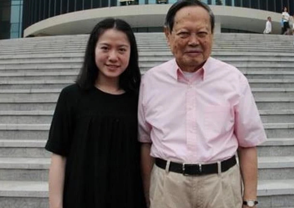 Yang Zhenning's 101-year-old physical condition is worrying. Weng Fan ...