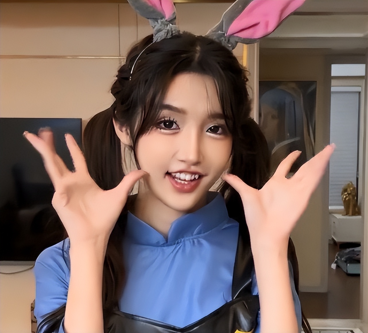 Abby's recent photos were exposed, and she was ridiculed that her upper ...