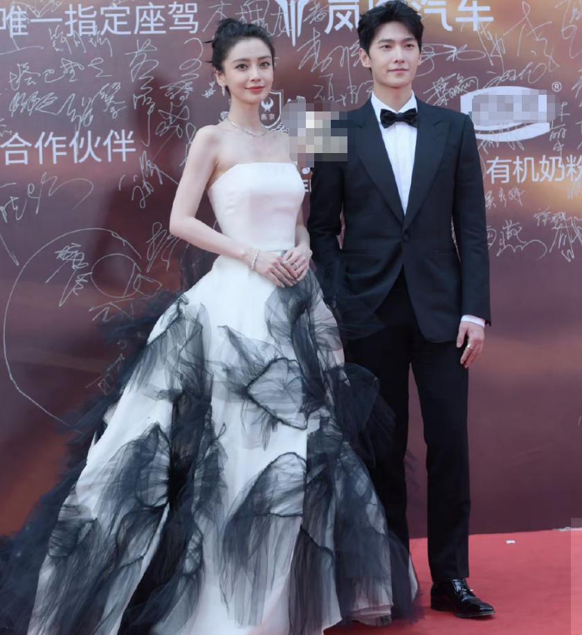 Huabiao Award: Yang Yang's baby is in the same frame, Qin Hailu is ...