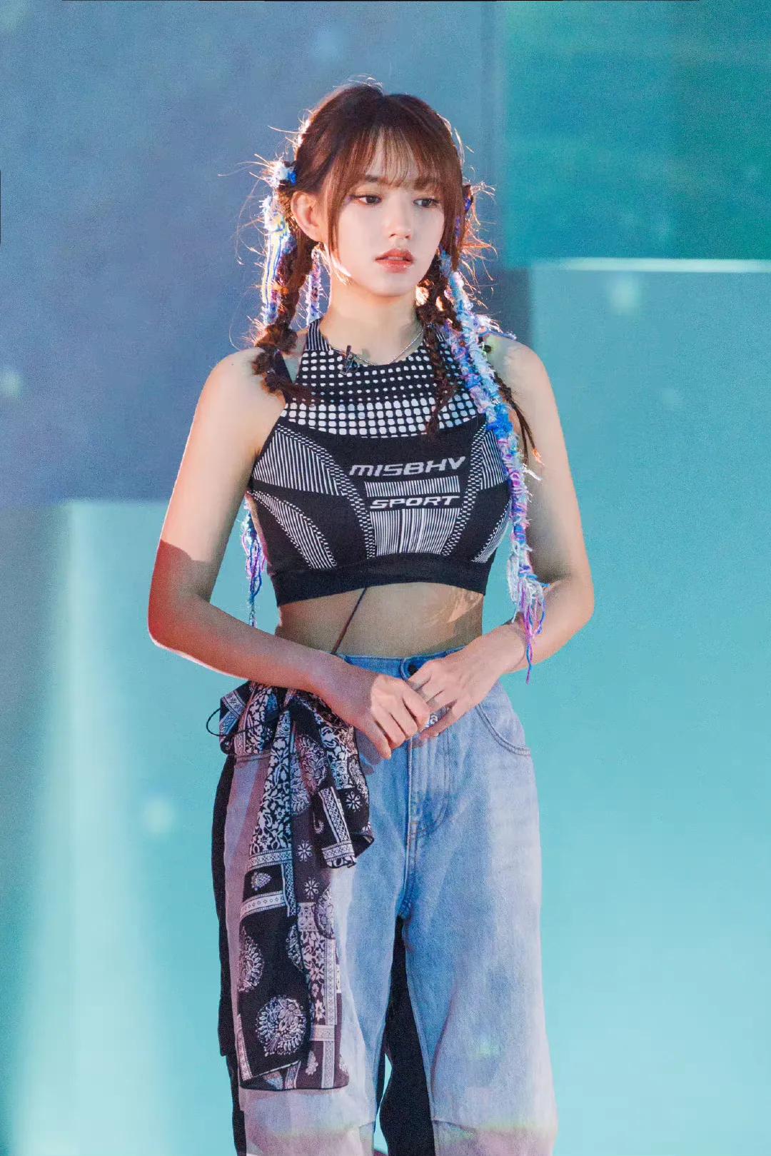 Cheng Xiao's recent outfits - iNEWS