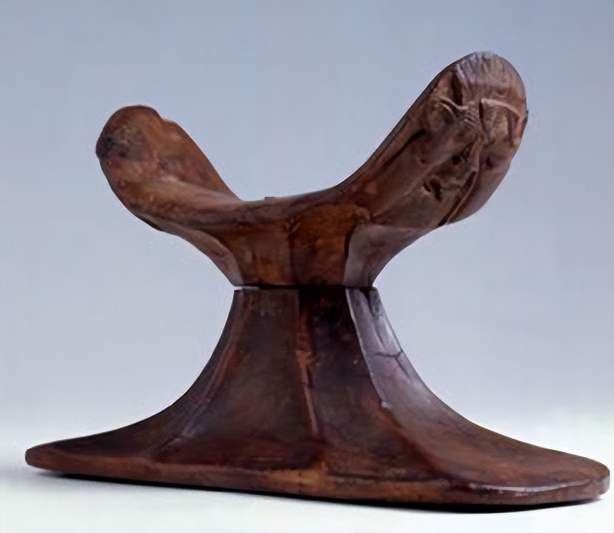 Is the selection of ancient Egyptian furniture materials related to the ...