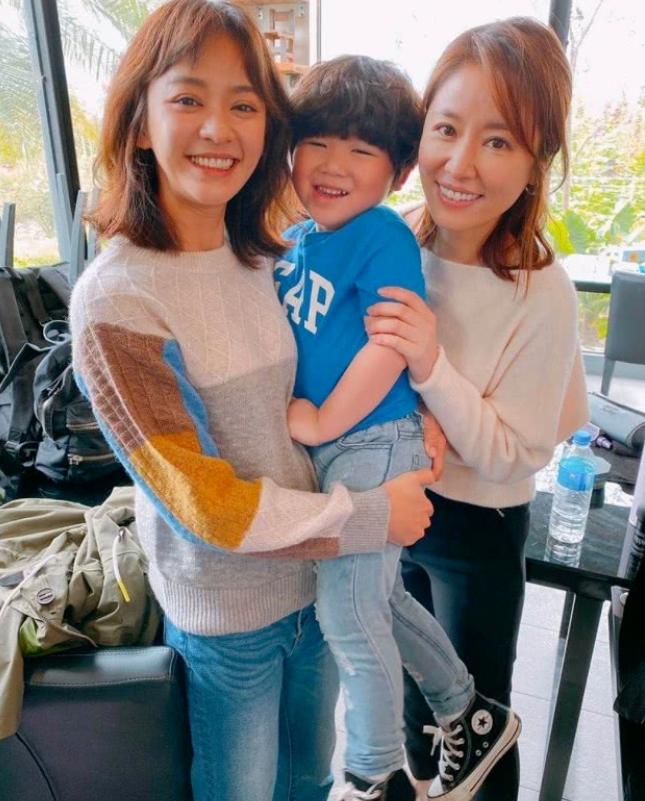 Lin Xinru's family is in the same frame, and netizens call out: the ...
