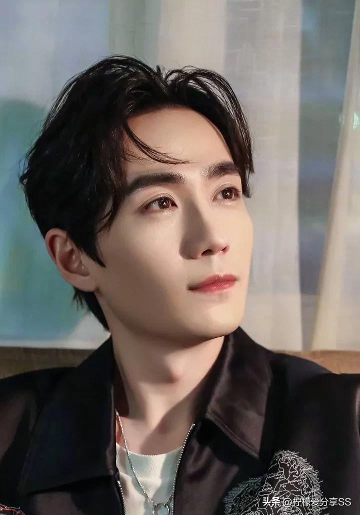 Re-appointed actor, what did Zhu Yilong rely on to transform from a ...
