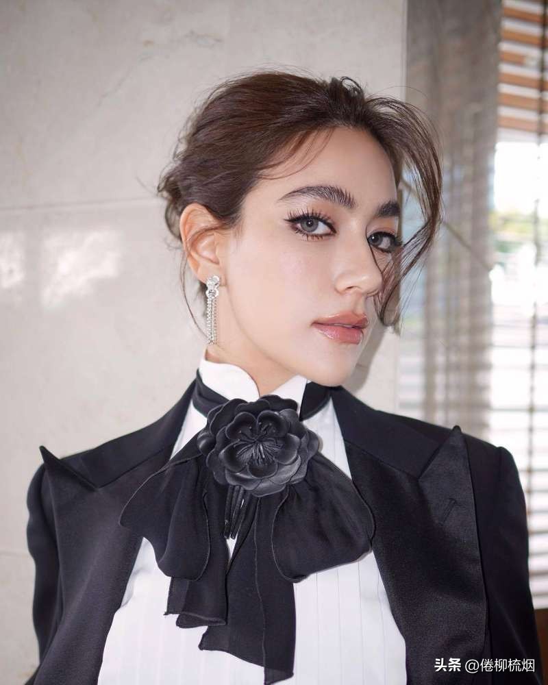 Thai star Kimberly: Mark often compliments me and listens to me in ...