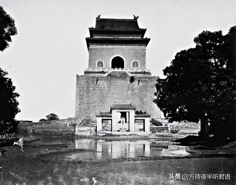 110 precious old photos of the Bell and Drum Tower in Beijing - iNEWS