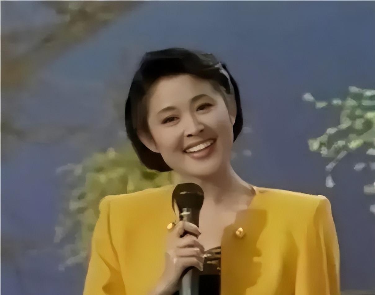 Ni Ping's 5 love stories, she fell in love with Chen Kaige for 6 years ...