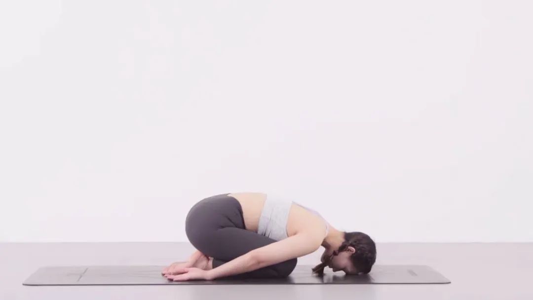 Back beauty yoga: four movements to beautify the back curve and enhance ...
