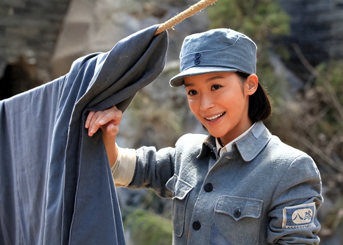 The founding major general was dating. When Mao Zedong saw it, he said ...