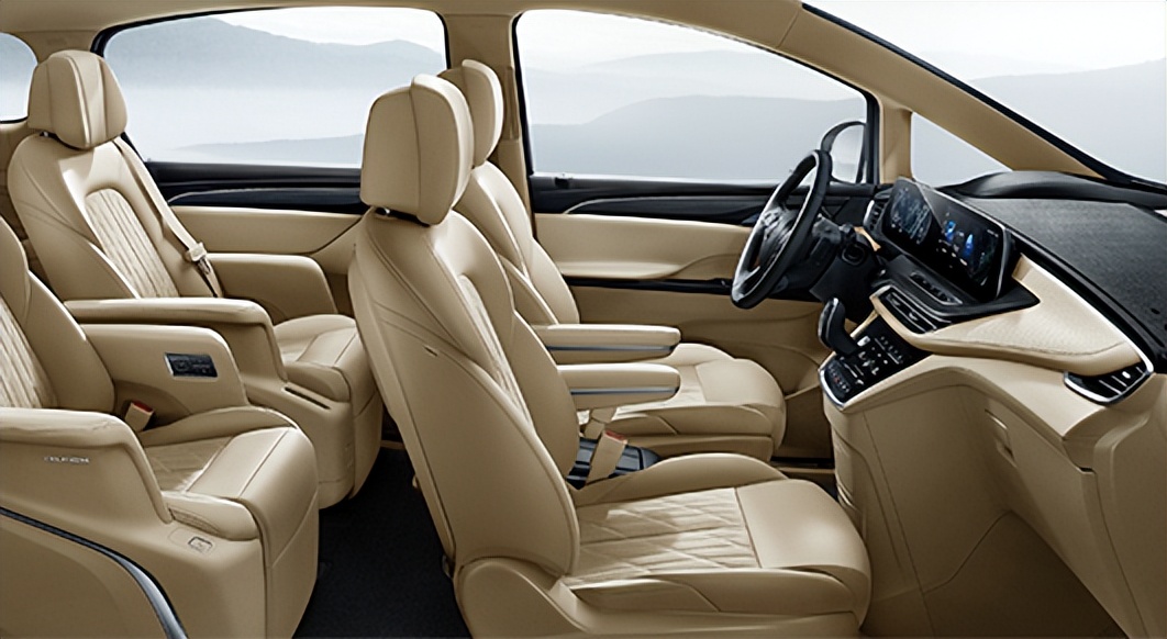 GL8 ES Home Comfort MPV - iNEWS