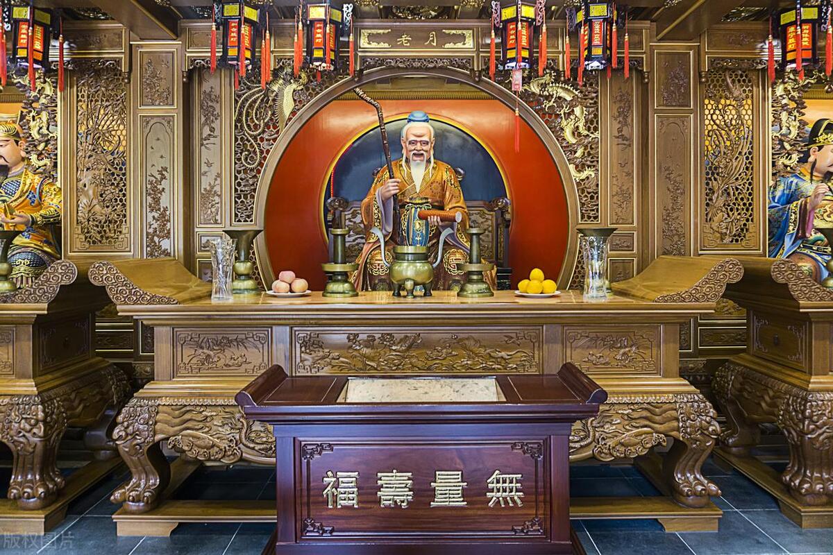 Yuelao is the god of red happiness in charge of marriage in Han ...
