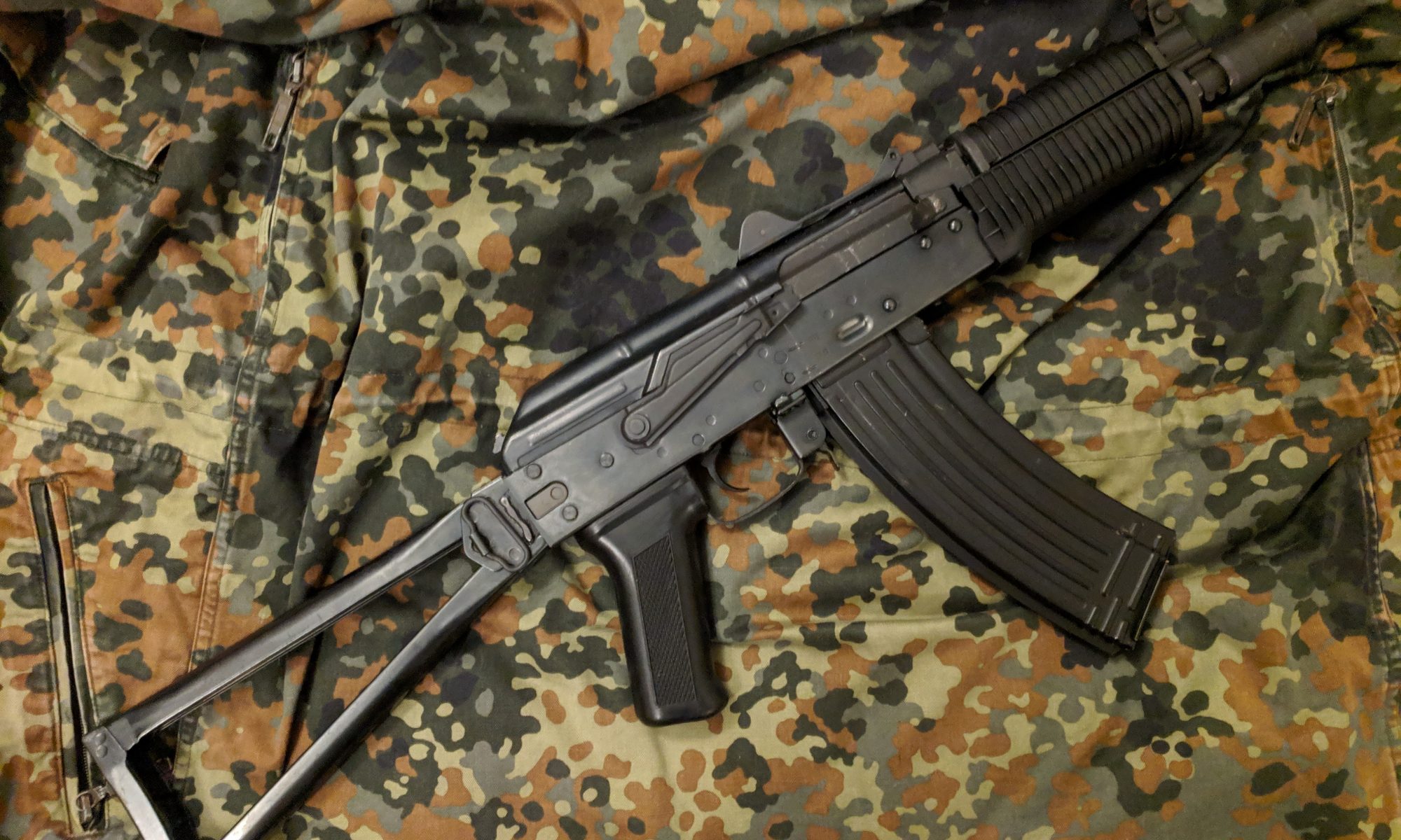 AKS-74U assault rifle - iNEWS