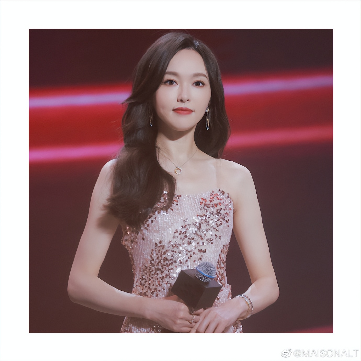 Tang Yan's Weibo night was blocked? Is Liu Yuning married? The ...