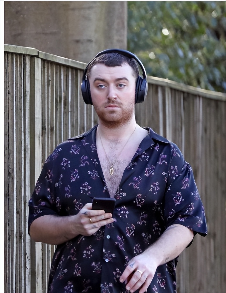 Sam Smith: What has he experienced in the transition from "British Boy ...