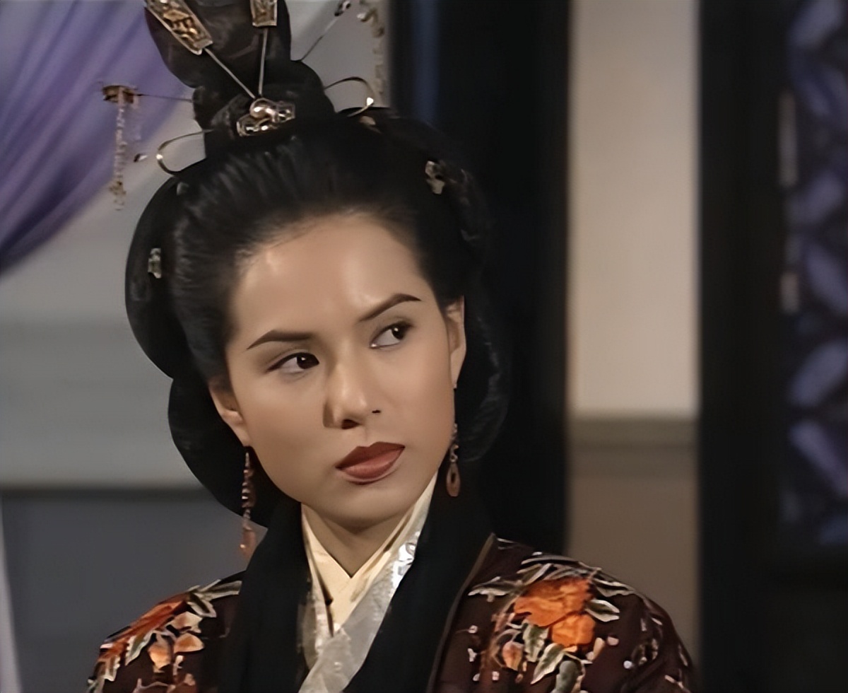 Li Ruotong's 12 ancient costume roles, Xiaolongnu is unsurpassed, Shen ...