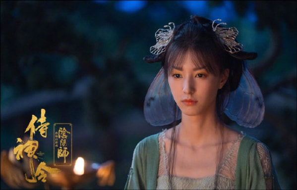 Hua Chenyu's girlfriend Wang Yueyi is not only a school tyrant but also a school beauty, her ...