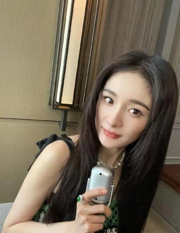 Yang Mi's daughter suffers from depression, Yang Ying drags down Ma Tianyu, Song Jia is blasted ...