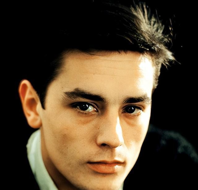 Sad news! 88-year-old French film star Alain Delon, who was known as ...