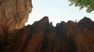 Mentougou, Beijing, the unique tiankeng spectacle in the capital, has a ...