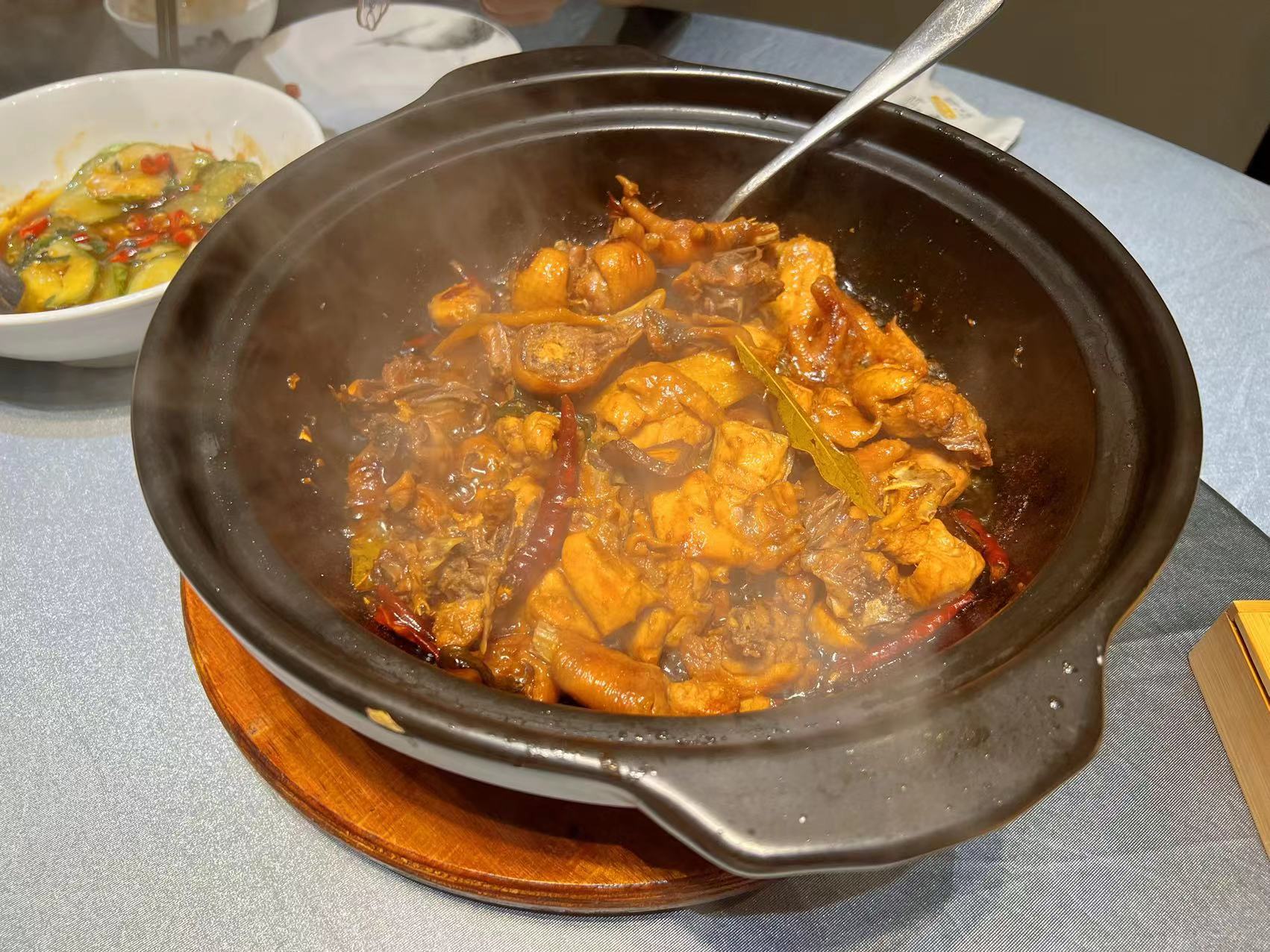 Lanshe: private kitchen with a slightly mediocre taste - iNEWS