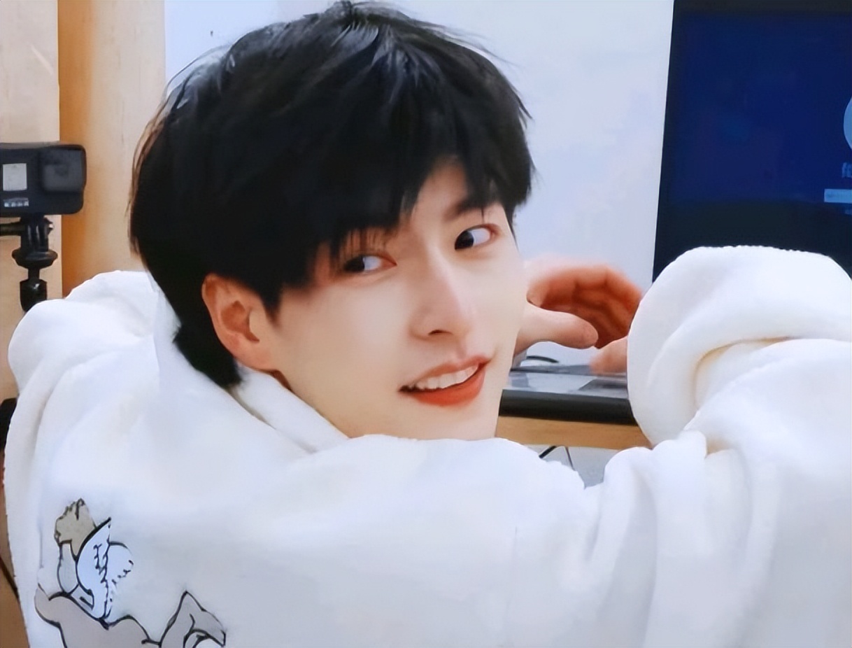 Taking stock of the stars who graduated from Tsinghua University and ...